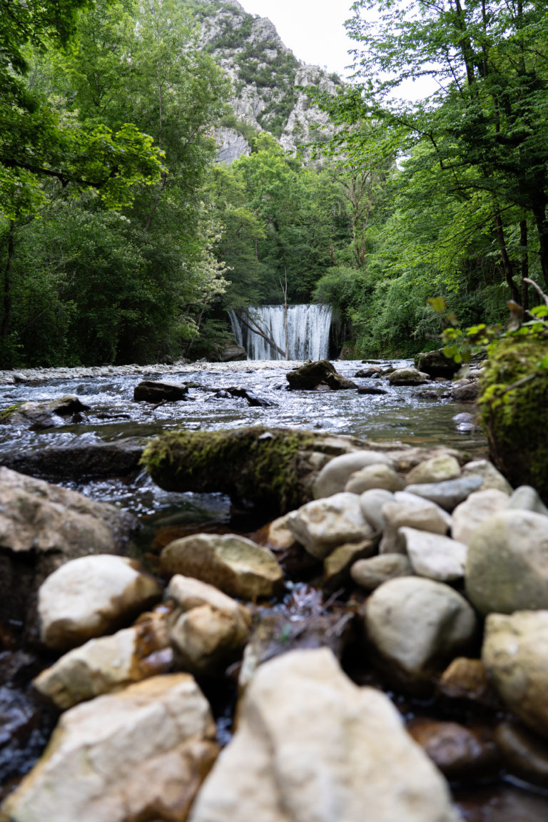 Découvrez la Cascade Blanche et la Cascade Verte avec Remi Astegiano